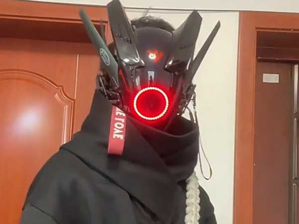 How to Wear a Cyberpunk Mask Properly in 12 Steps | Futurfam