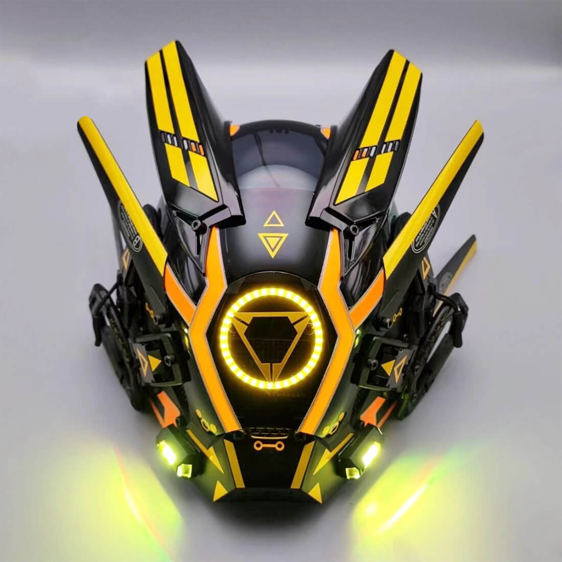Top 5 Best Scifi Cosplay Helmets for Halloween 2023 | Futurfam